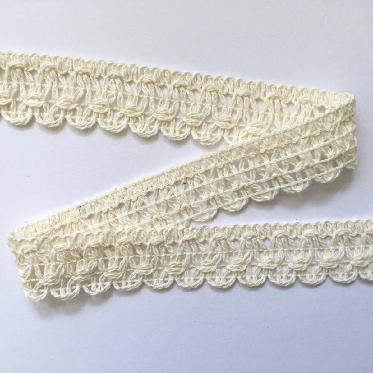 Cotton Braid Trim | Scalloped Border Fabric Trim (1-Inch)