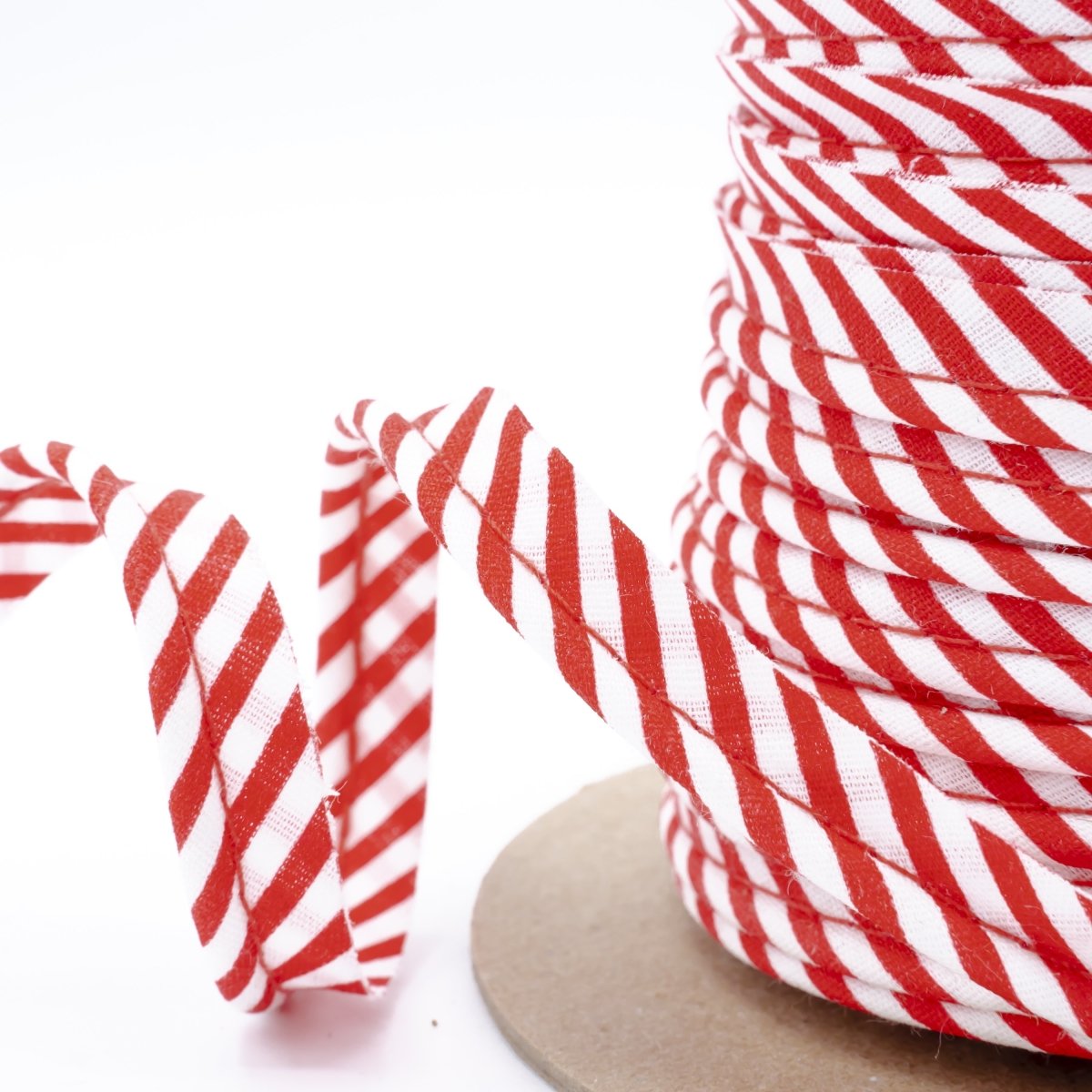 1/2" Red & White Stripe Piping 50 YD