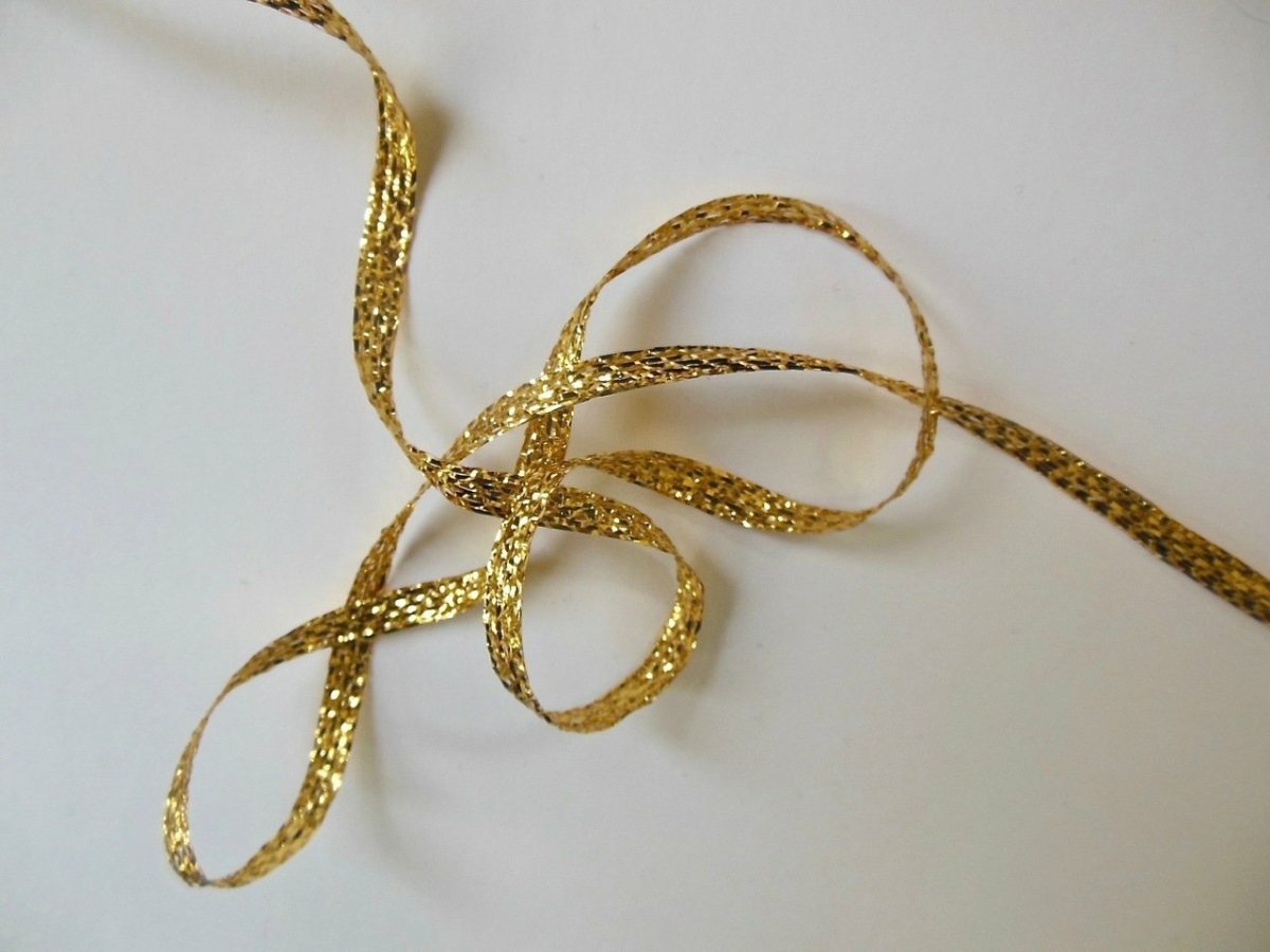 1/4" Metallic Gold Flat Band Trim 109 Yd