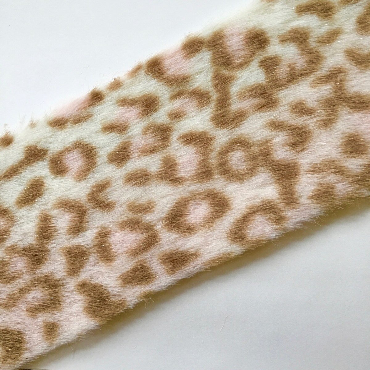 4" Pale Pink Snow Leopard Fur 6 YD