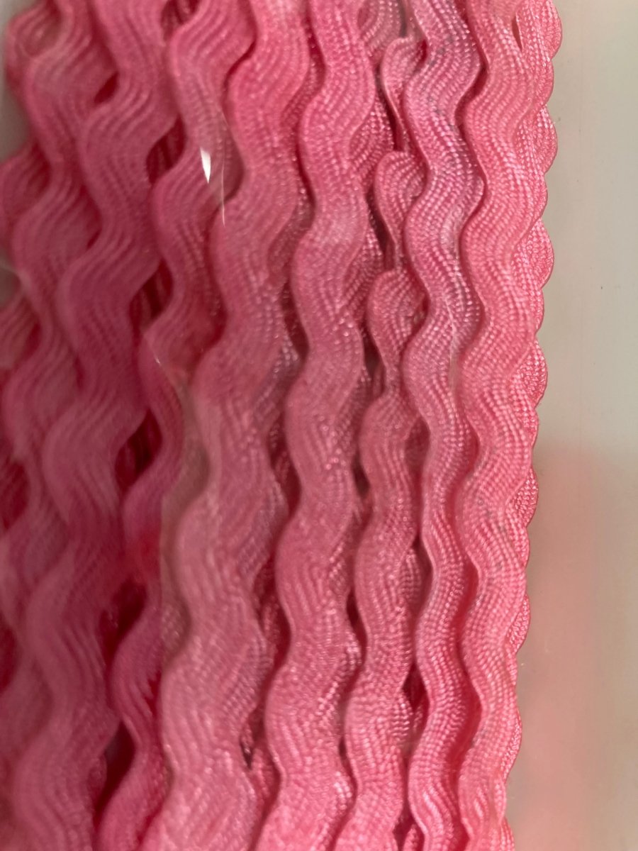 Wrights 3/8" Wavy Trim Rick Rack Pink 15 Yds
